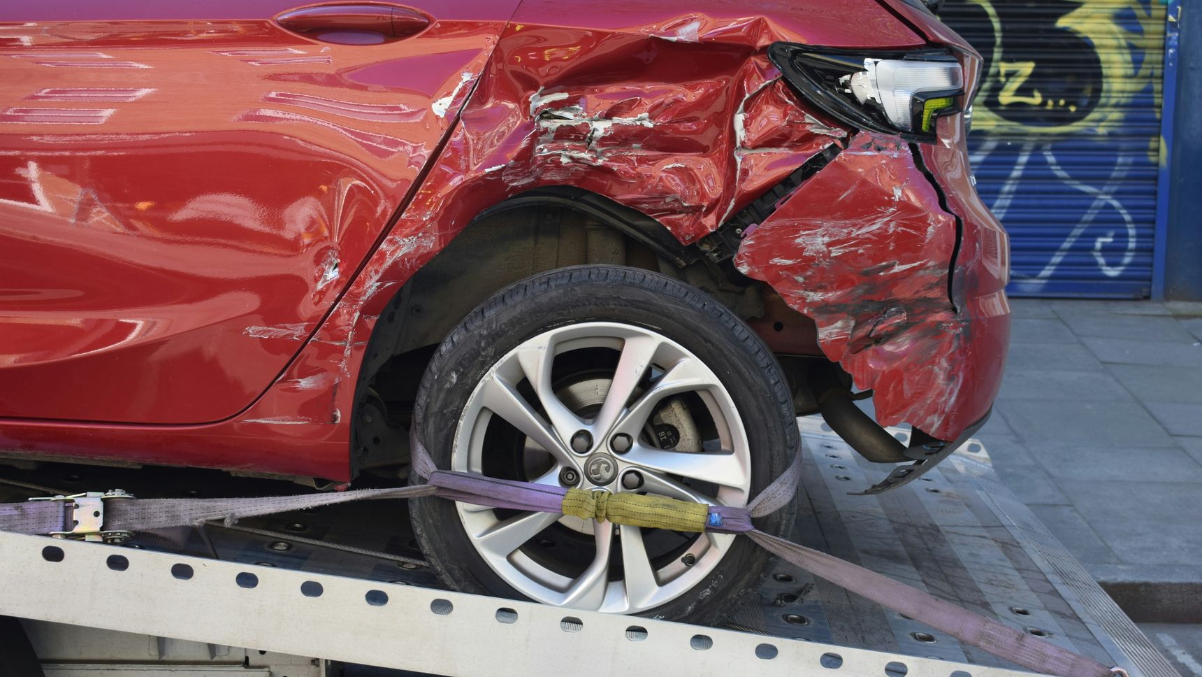 Autoverzekering 252 euro duurder, toch kiezen weinig Nederlanders voor ...